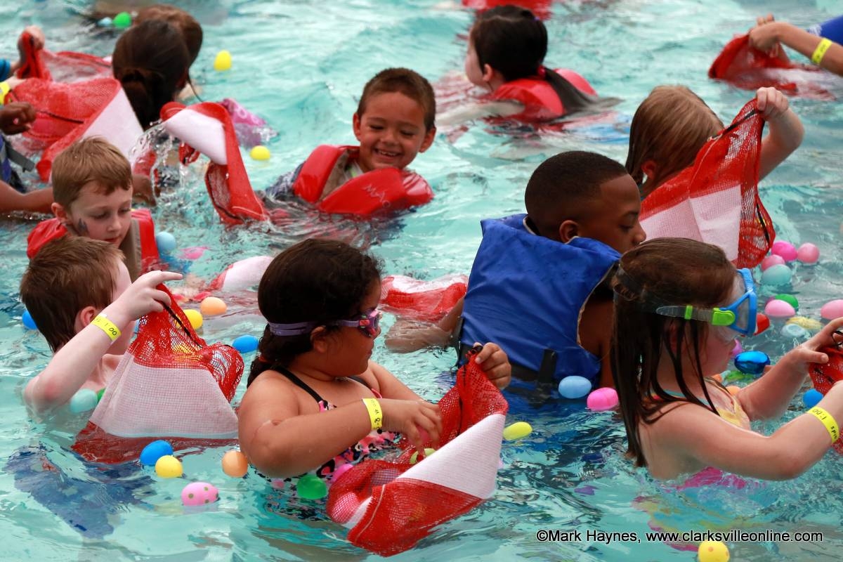 Clarksville Parks and Recreation's Wettest Egg Hunt makes a Splash with ...
