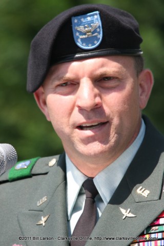 101st Combat Aviation Brigade Change of Command - Clarksville Online ...