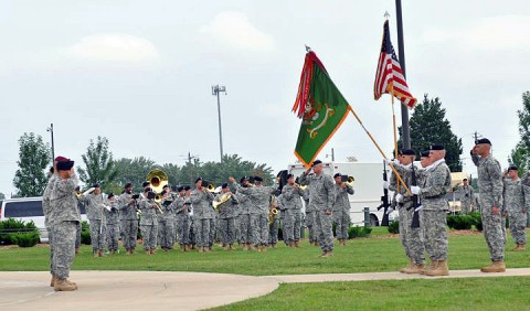 716th Military Police Battalion hold Change of Command Ceremony ...