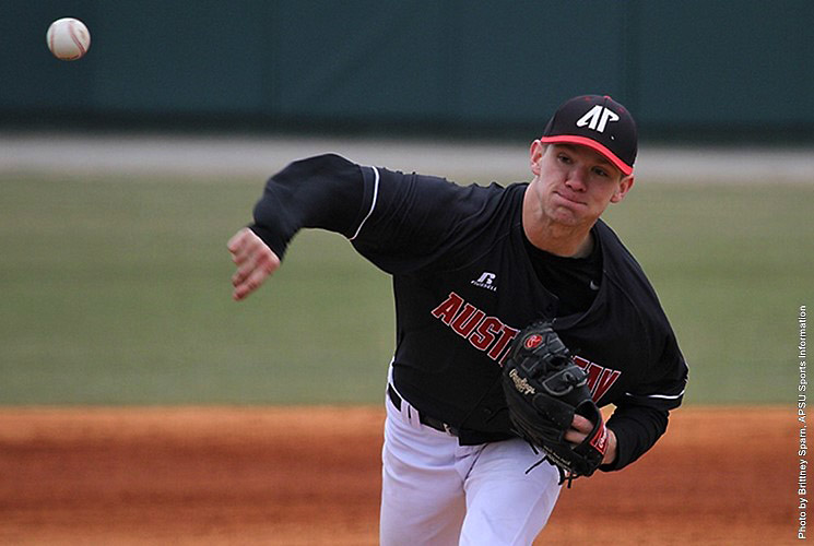 Austin Peay State University Governors Baseball rallies again to beat ...