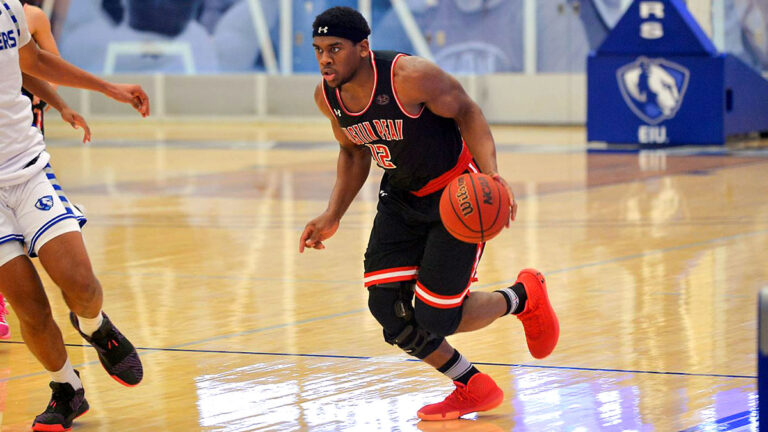 Austin Peay State University Men's Basketball takes on Tennessee Tech ...
