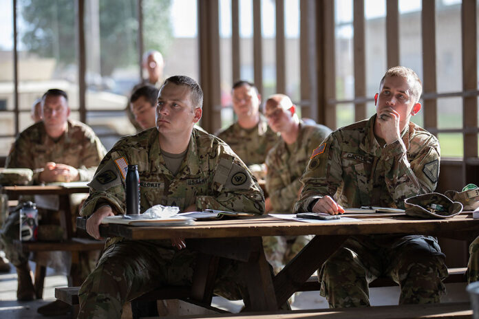 Tennessee National Guard Soldiers take part in First Line Leadership ...