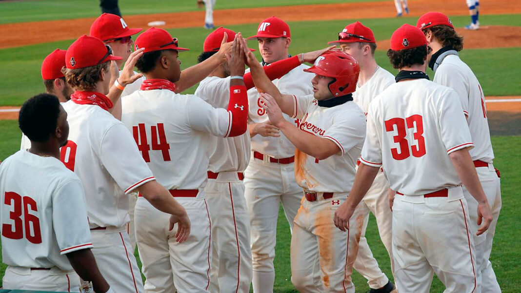 APSU Baseball's Red Team wins World Series with 11-5 victory over Black ...
