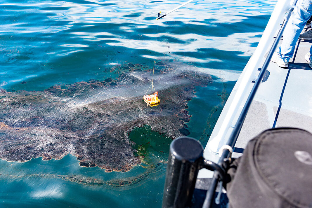 NASA, NOAA work to create Remote Sensing Tech for better Marine Oil ...