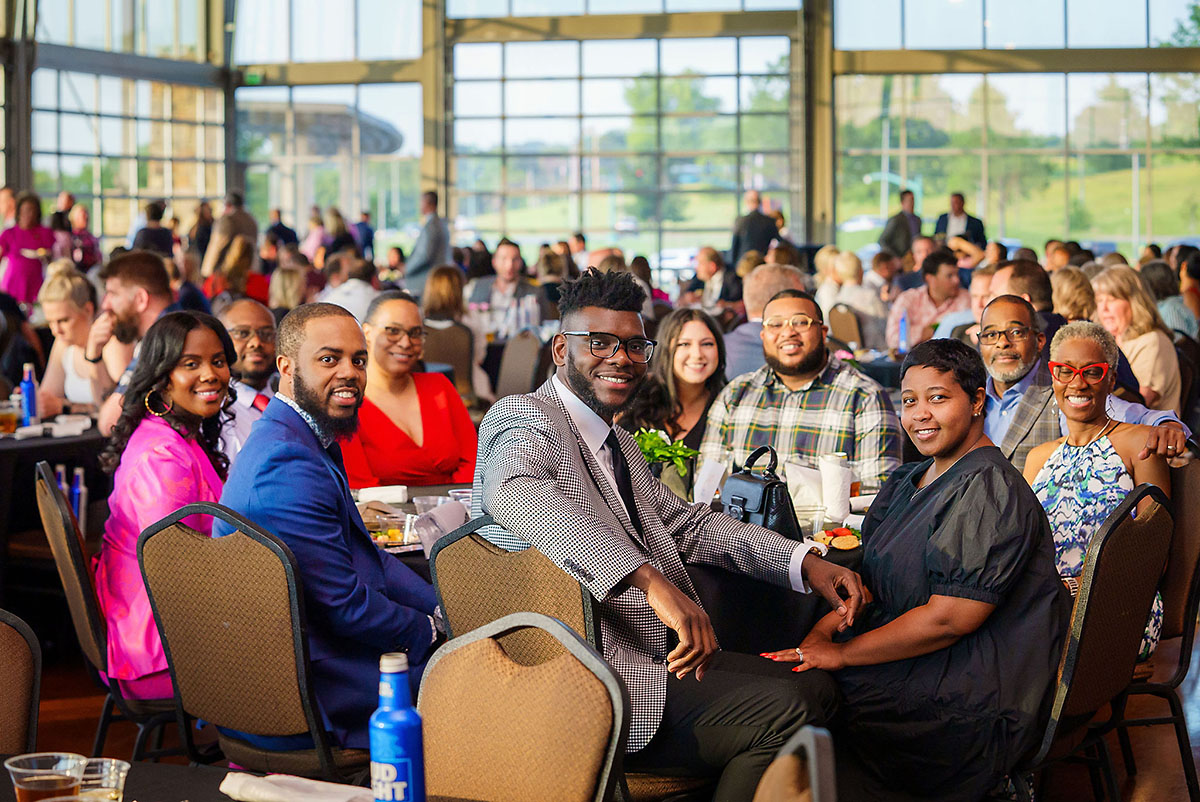 Clarksville Area Chamber of Commerce presents awards at Annual Chamber ...