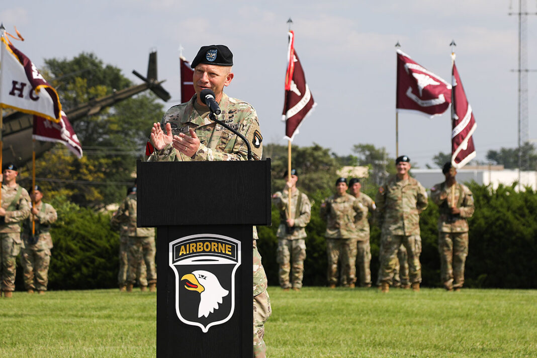 101st Airborne Division welcomes New Deputy Commanding Officers Phillip ...