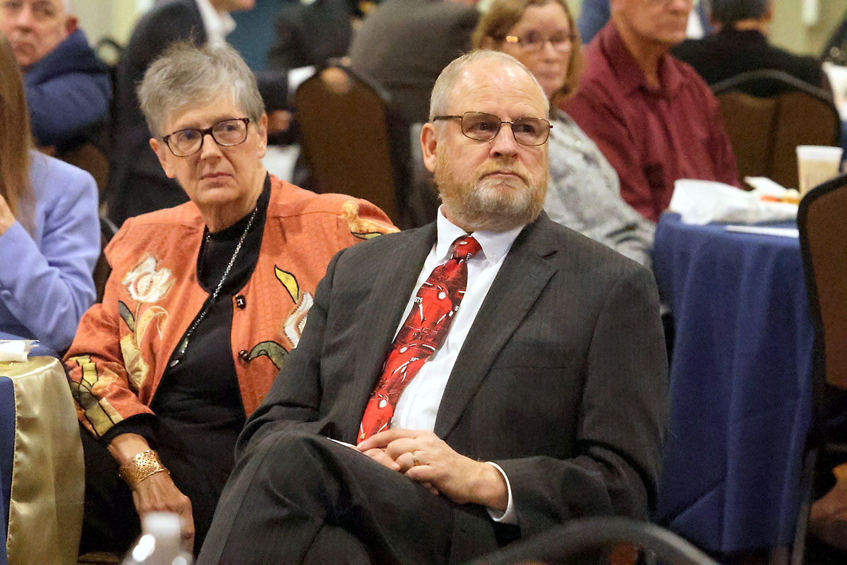 Manna Cafe Ministries Golden Gala - Clarksville Online - Clarksville ...