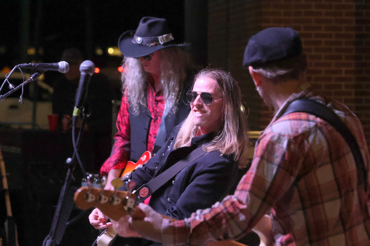 The Wildflowers, a Tom Petty Tribute Band plays at Downtown @ Sundown ...