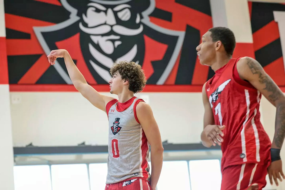 Austin Peay State University Men's Basketball Kicks Off First Practice ...