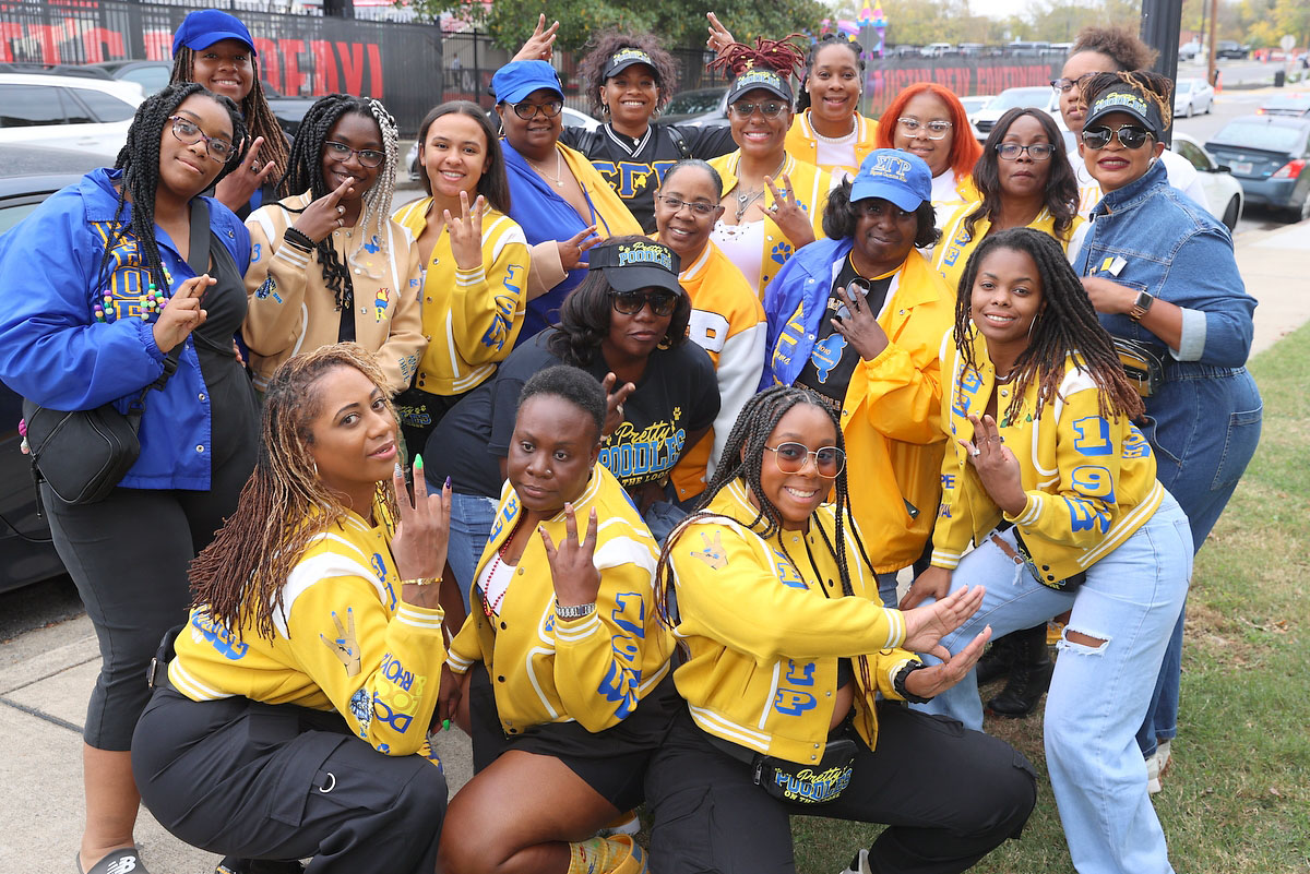 APSU Spirit Shines at Tailgate Alley: Food, Games, and Excitement Fuel ...