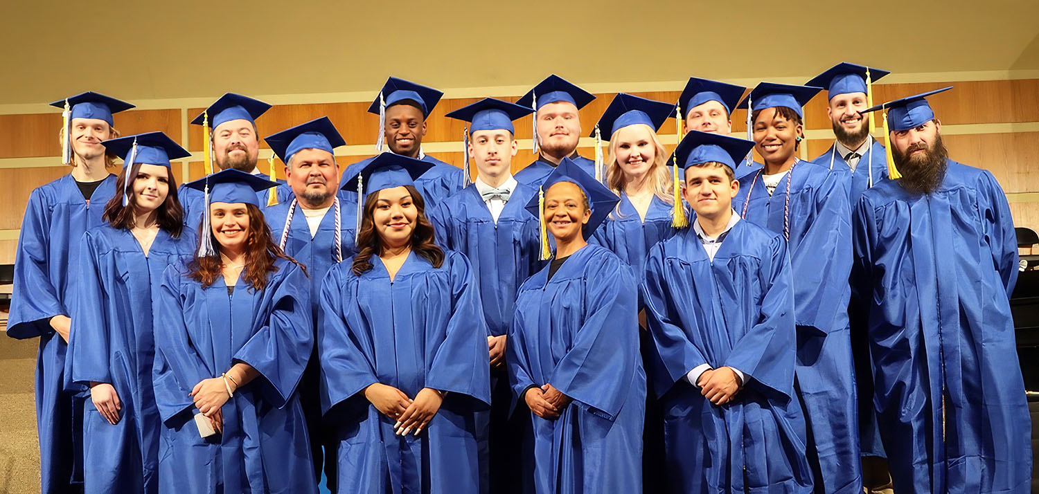 TCAT Dickson Celebrates Fall Commencement, Honors 40 Graduates Across ...