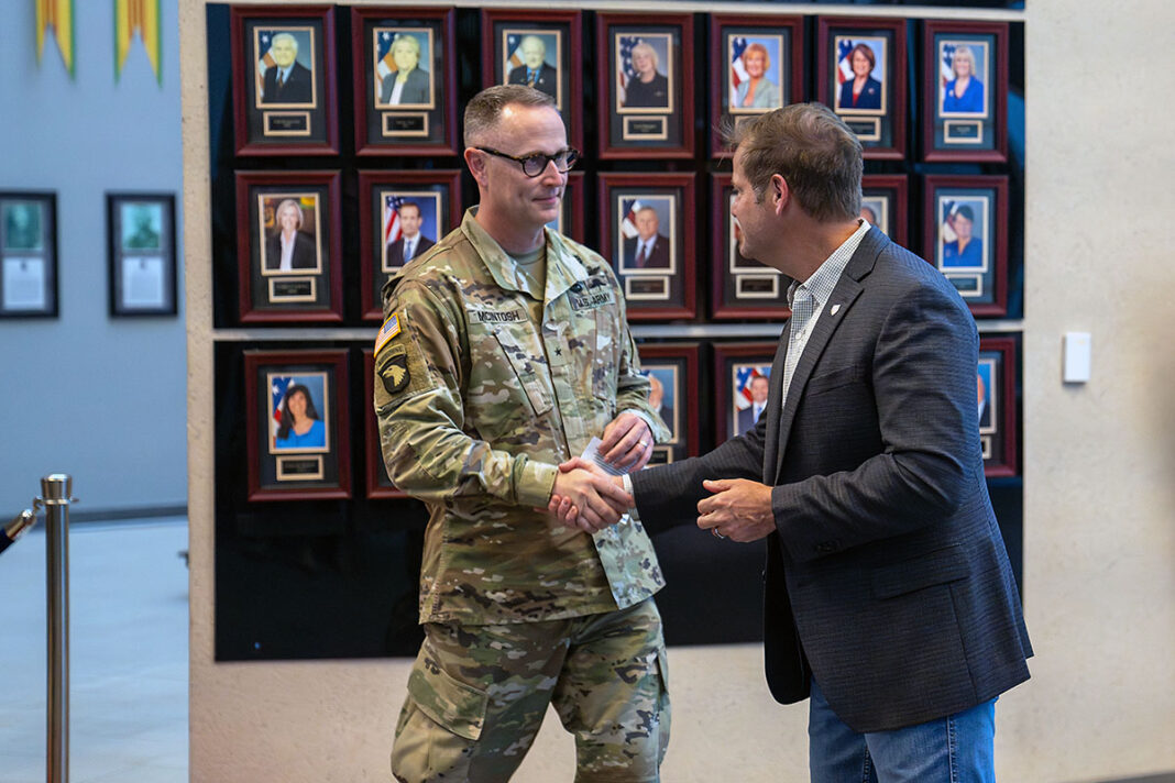 Eyes on the Future: 101st Airborne Division Unveils Next-Gen Assault ...